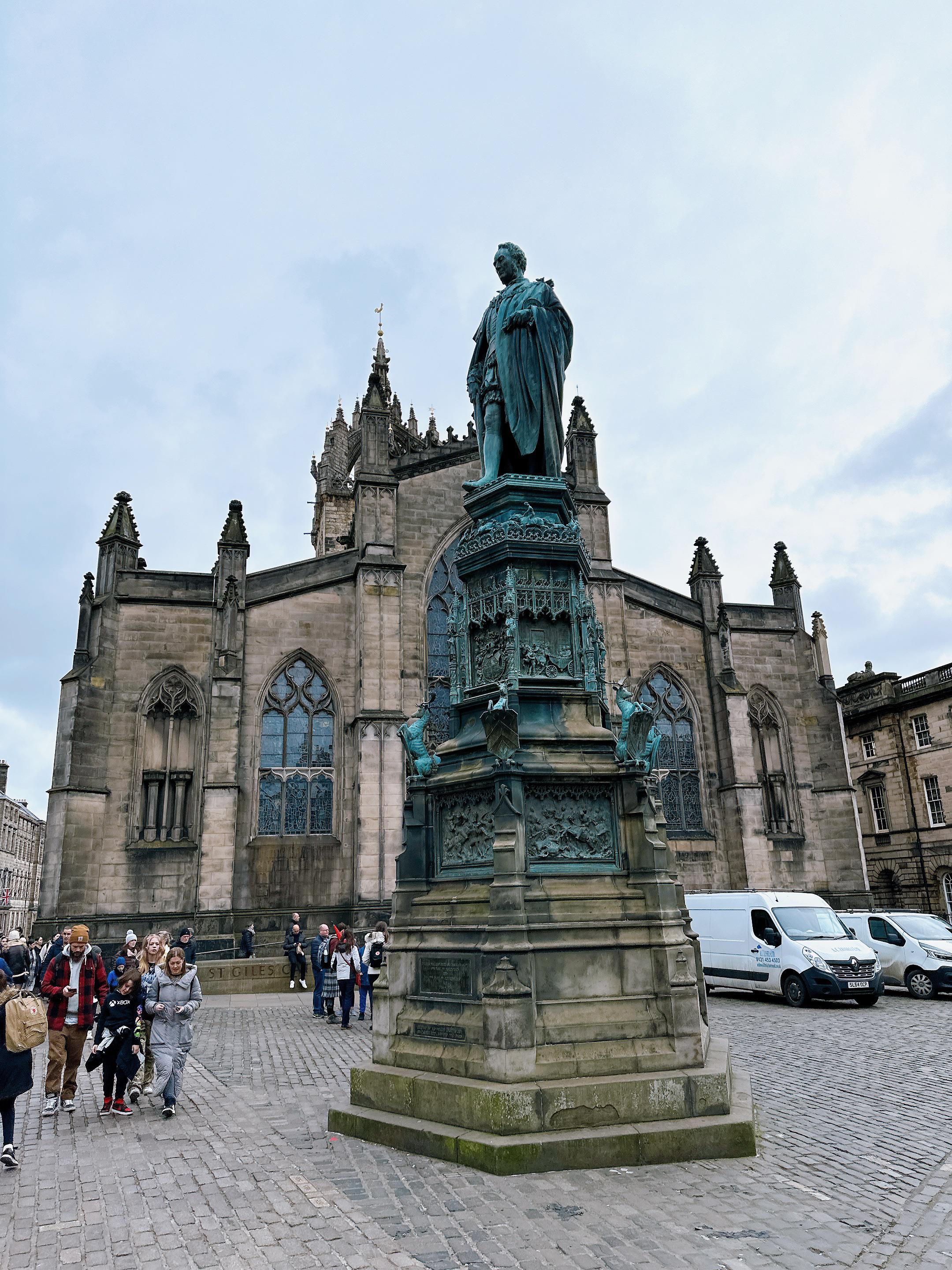 Gothic Edinburgh | Scrolller