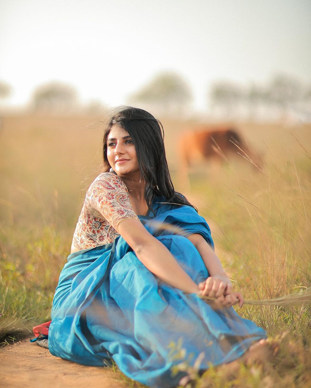 Gabriella Charlton | Scrolller