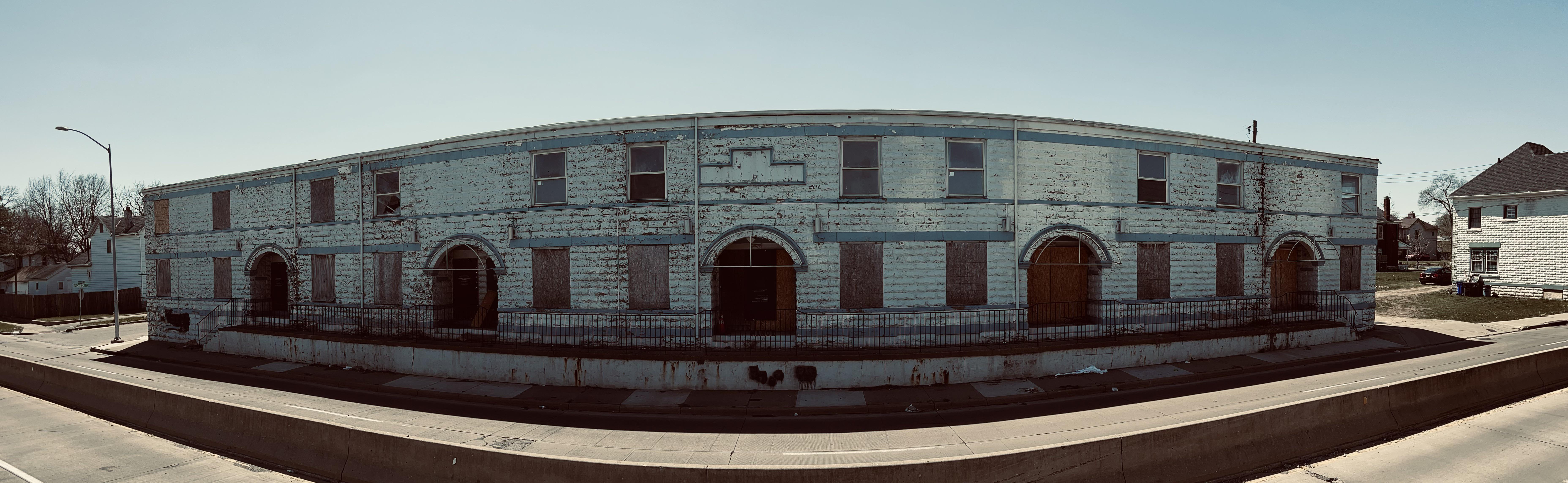 Abandoned apartment building in Dayton OH | Scrolller