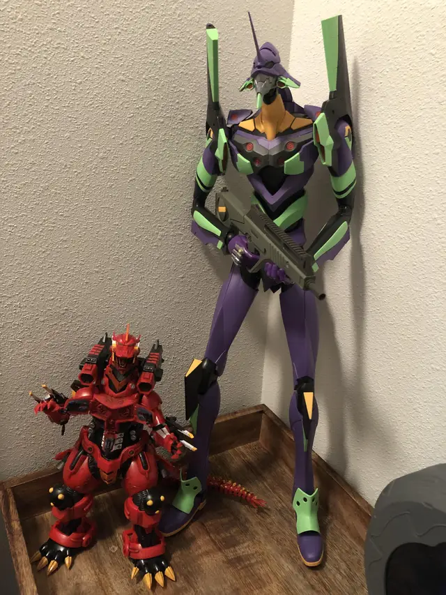Just finished my Unit 01 Model! Just needs stickers which will take awhile | Scrolller