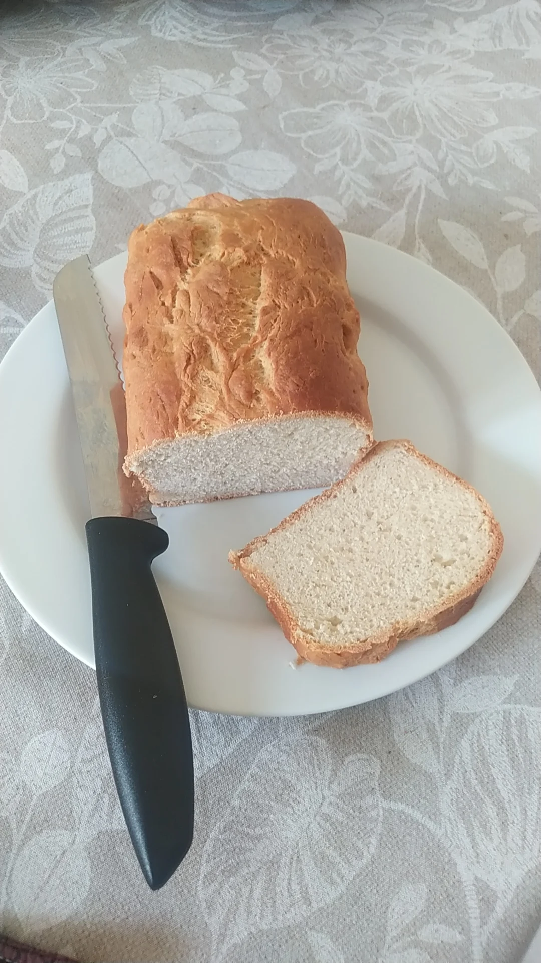 Onion Bread | Scrolller