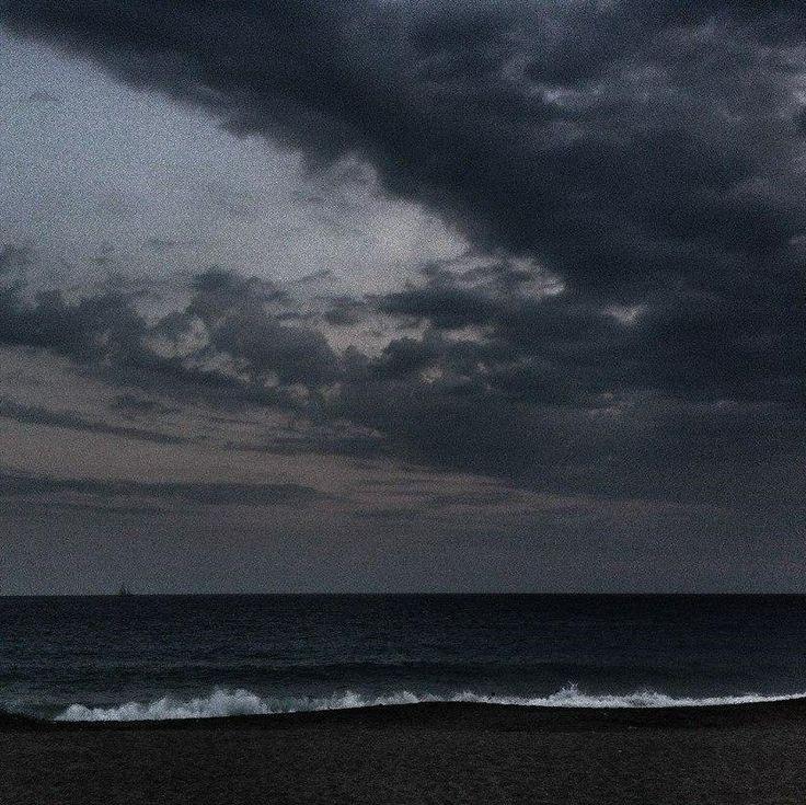 Dark beach weather | Scrolller