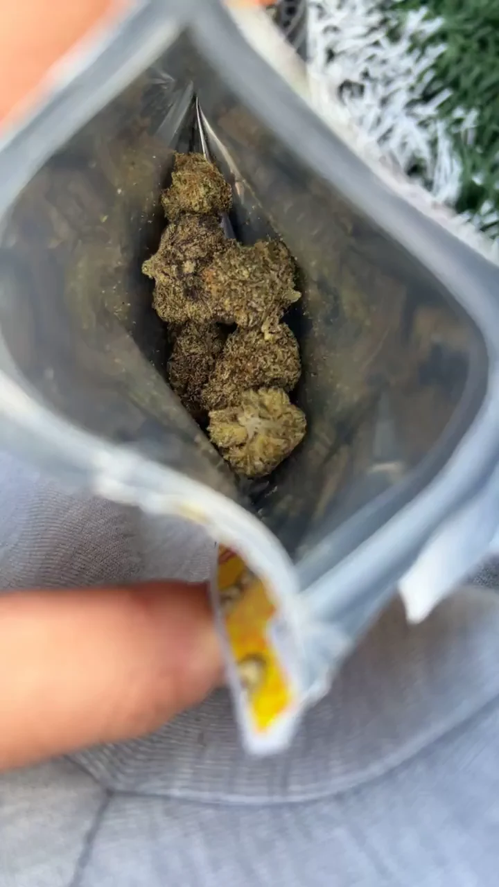 sprayed on weed | Scrolller