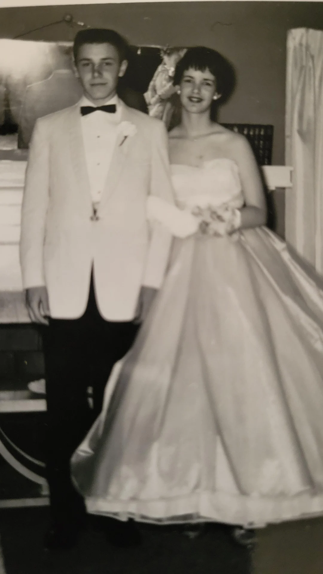 My dad and his date, Senior Prom 1960 | Scrolller