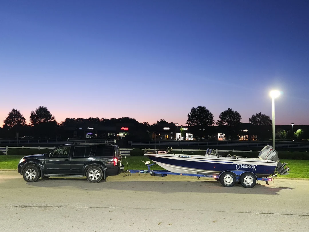 Transducer placement for fishing...? | Scrolller