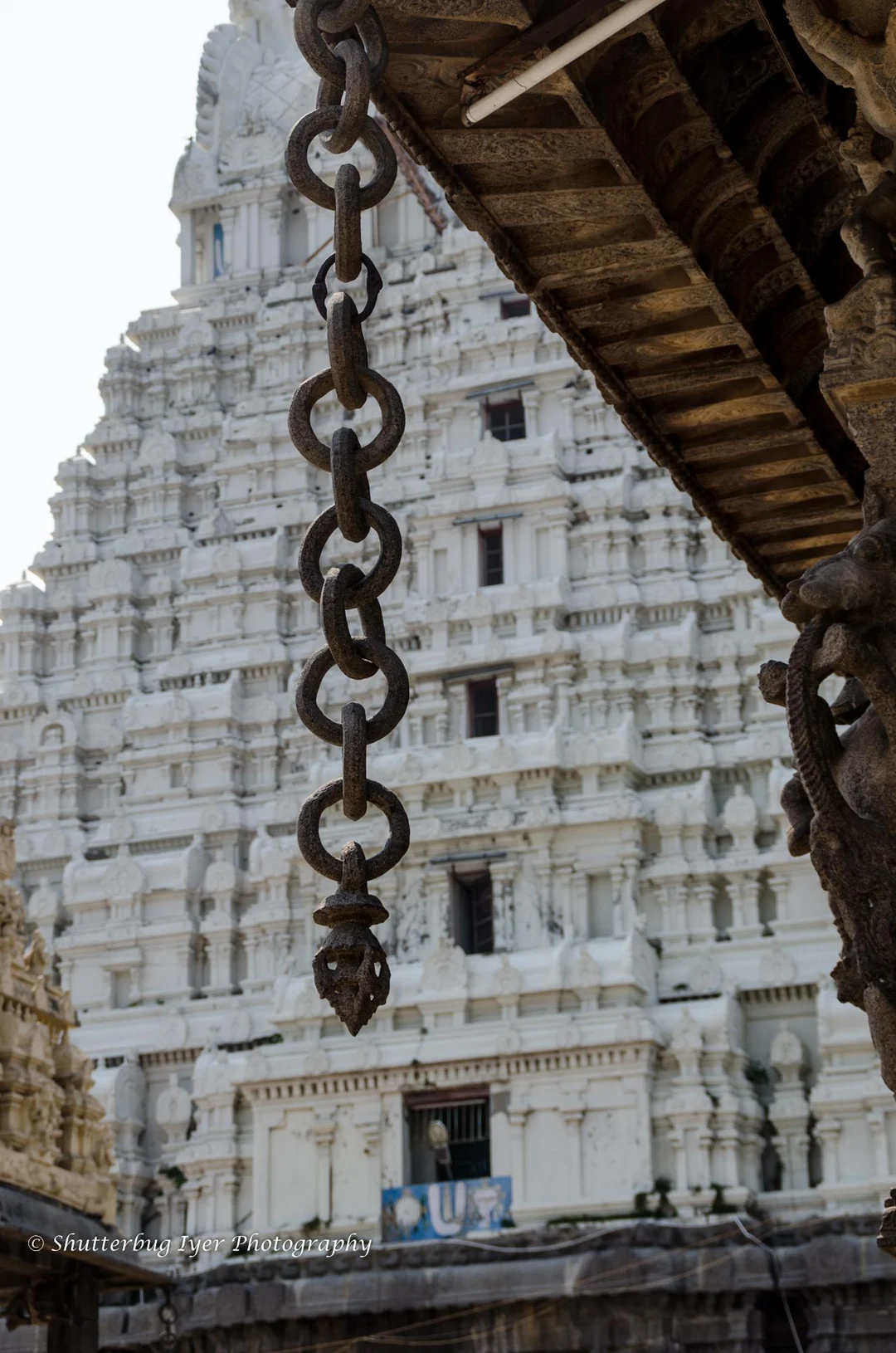 Thoughts on the "Monolithic Stone Chains" at Varadharaja Perunam Temple, India | Scrolller