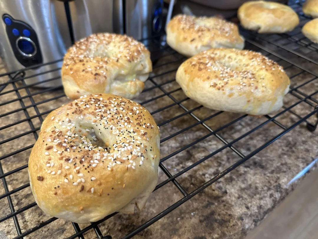 Bagel love | Scrolller