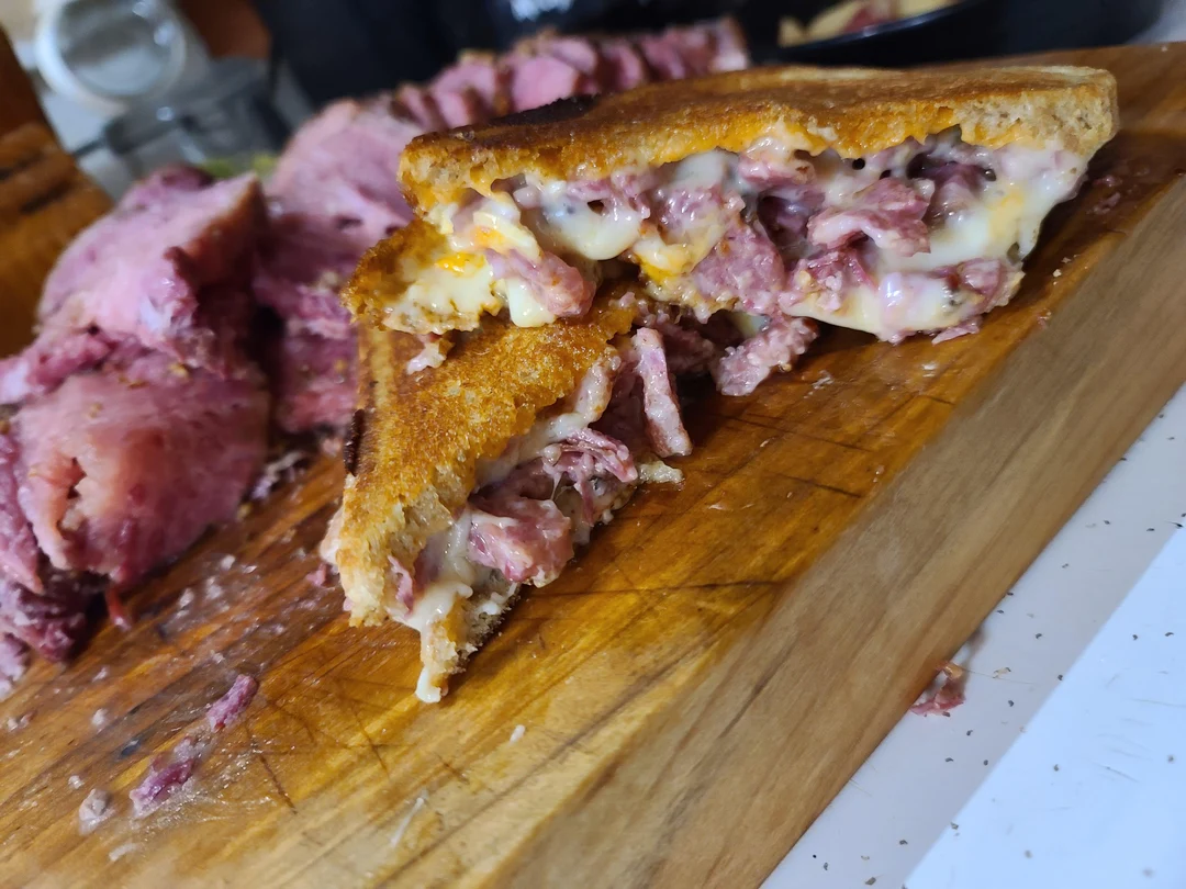 Corned beef melt | Scrolller
