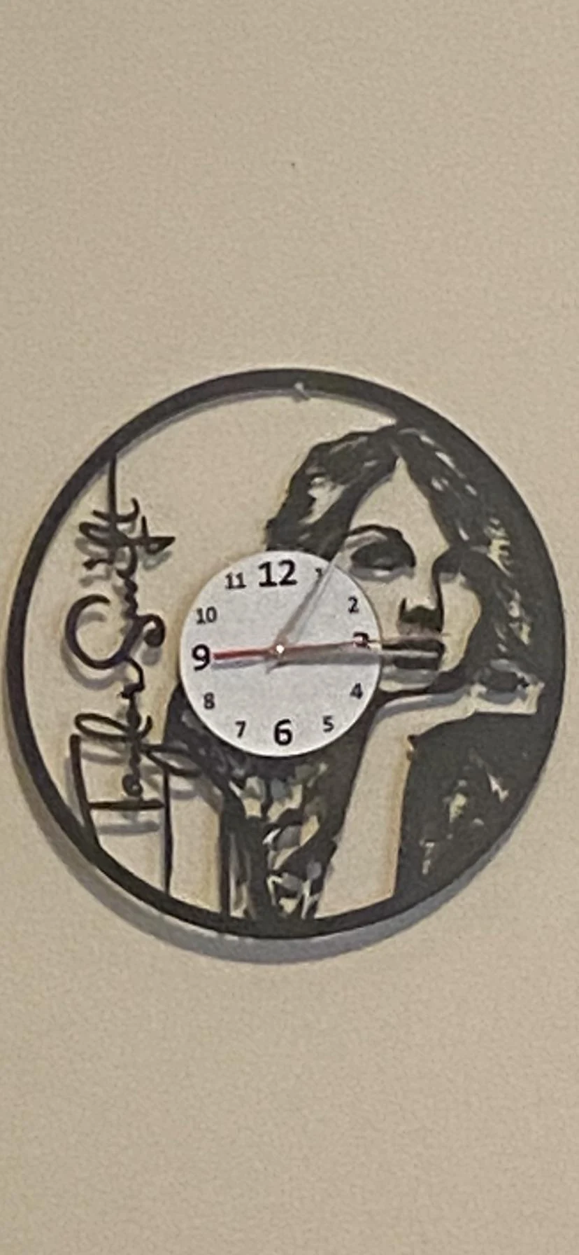 My Taylor Swift clock | Scrolller
