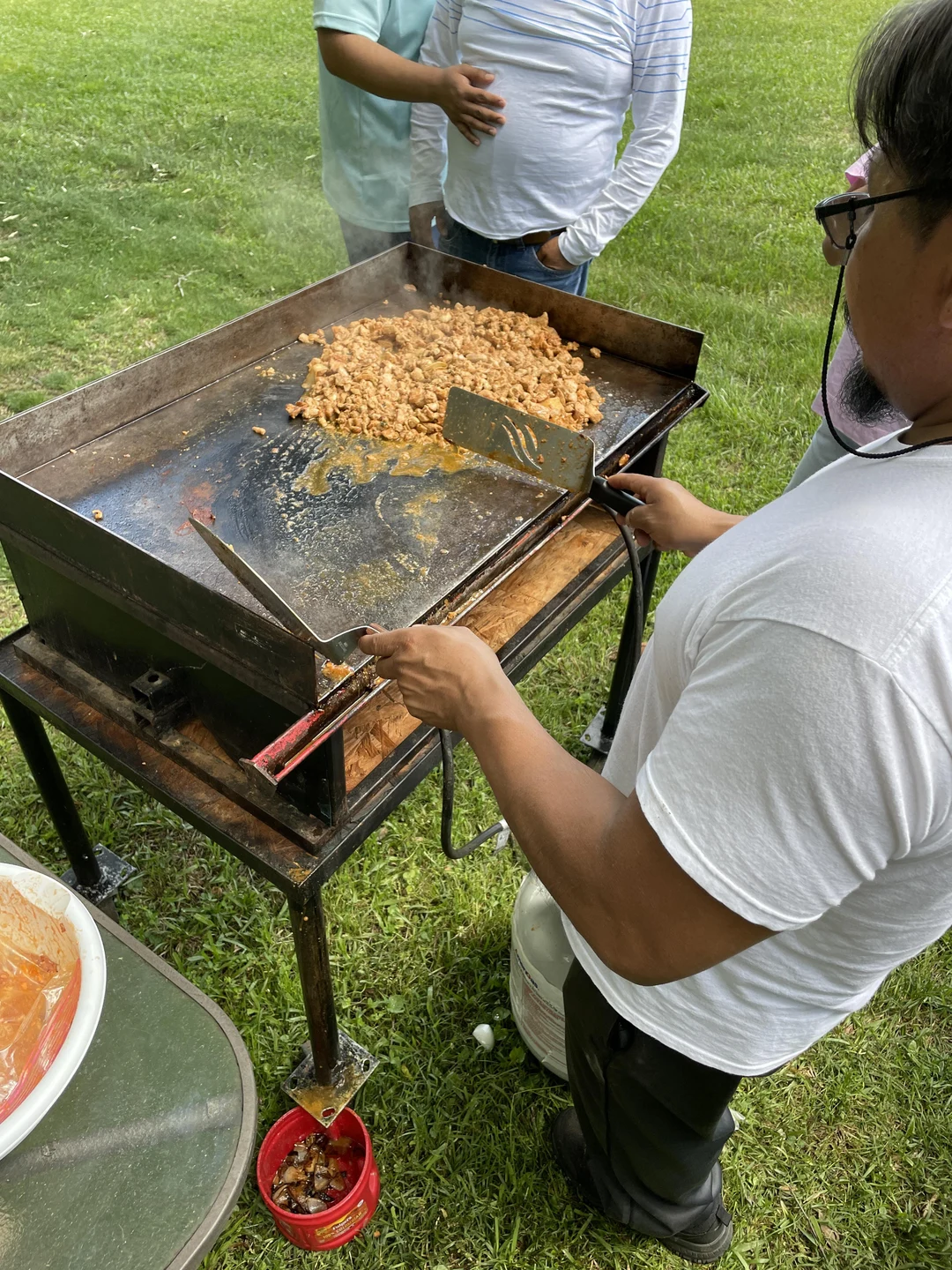 Graduate grill out | Scrolller