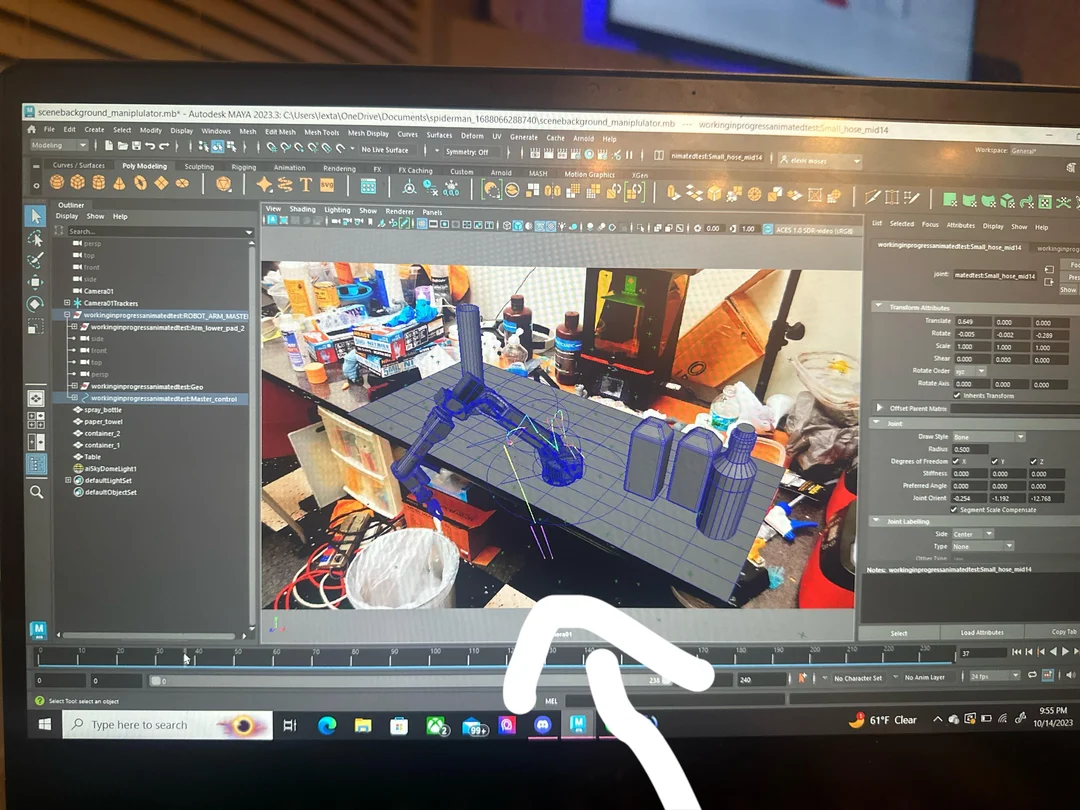 My animation joints issue | Scrolller
