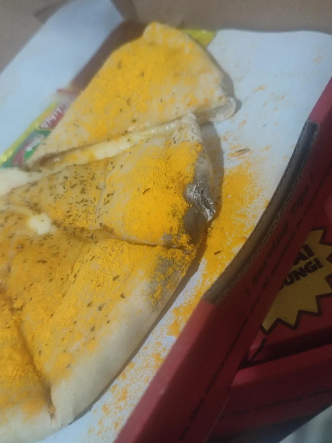 do yall think this is mold? | Scrolller