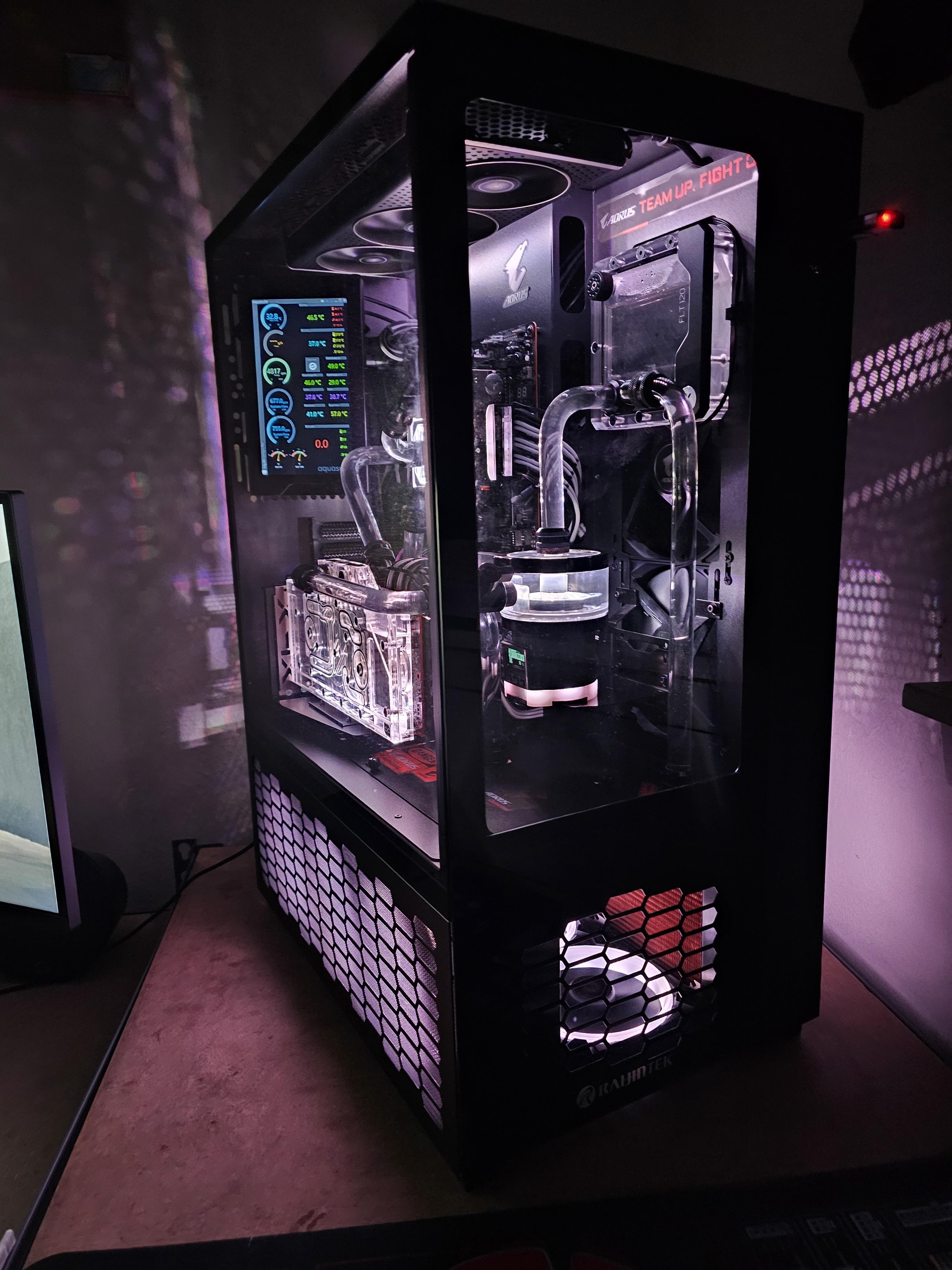 Maintenance time! | Scrolller