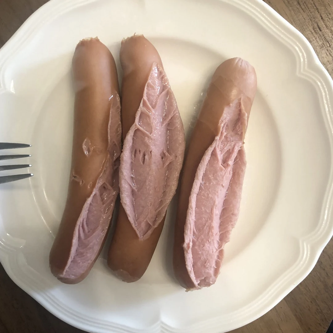 Very tempting to put my sausage in a sausage | Scrolller