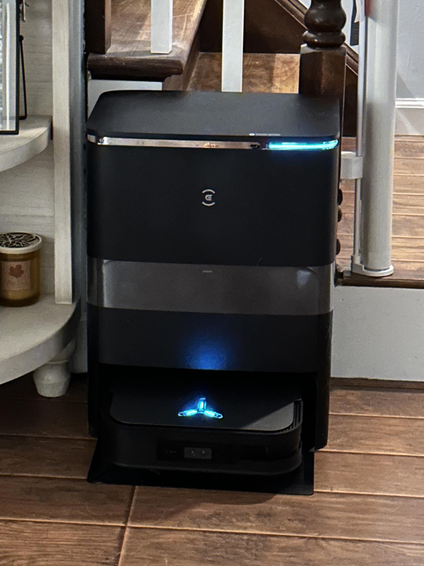 PSA: Get yourself a robot vacuum. It’s a game changer | Scrolller