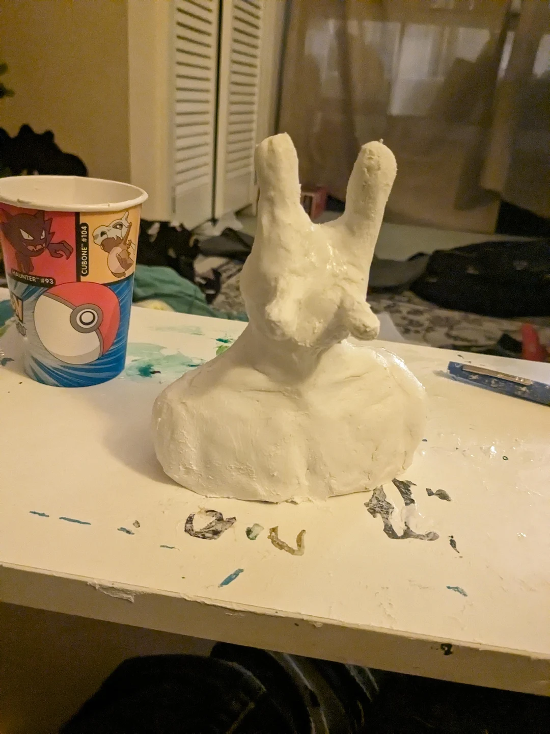 Buff snail bust, DeetMan, clay, 2024 | Scrolller