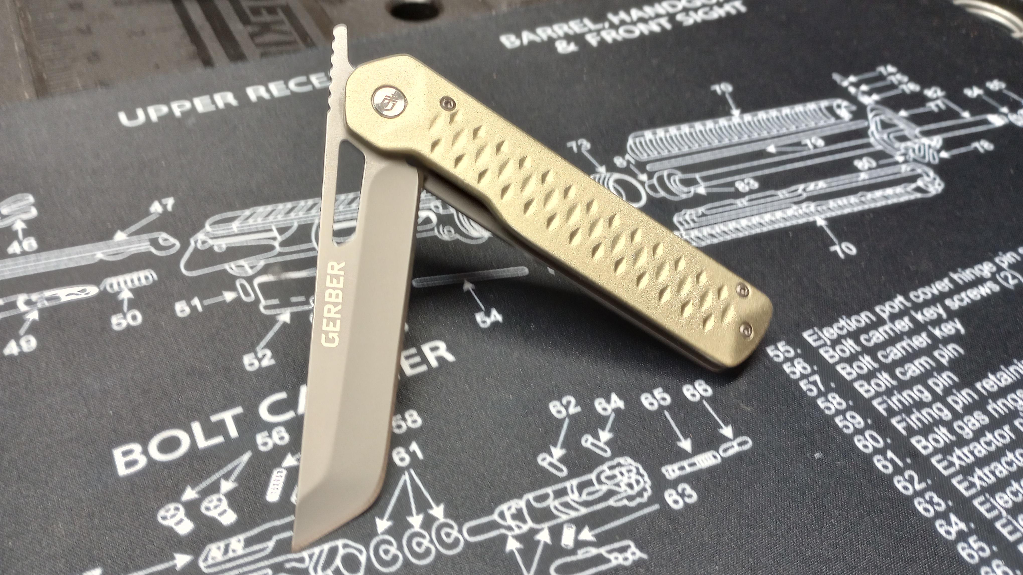 Gerber Ayako | Scrolller