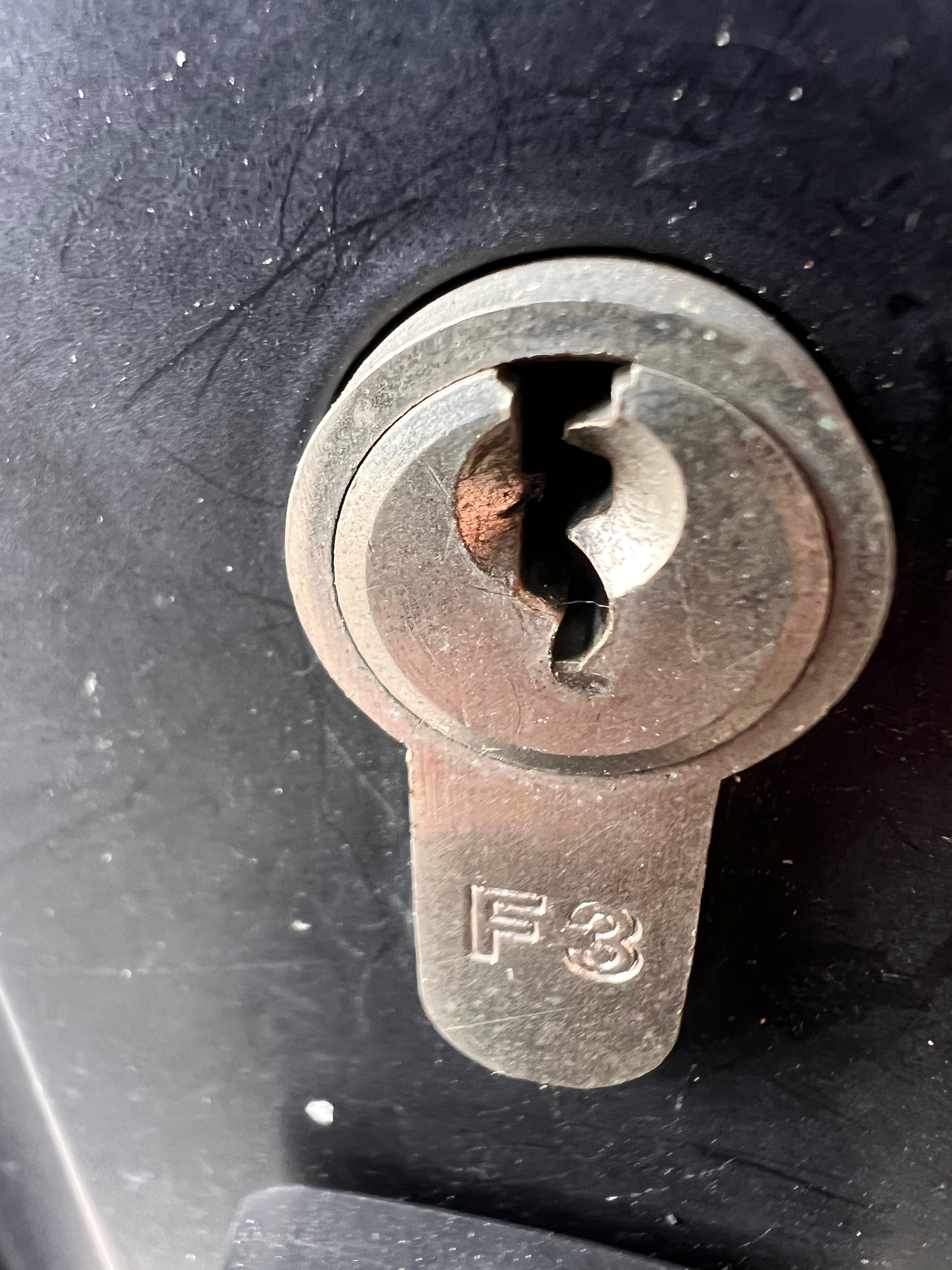Recent burglary - picked lock? | Scrolller