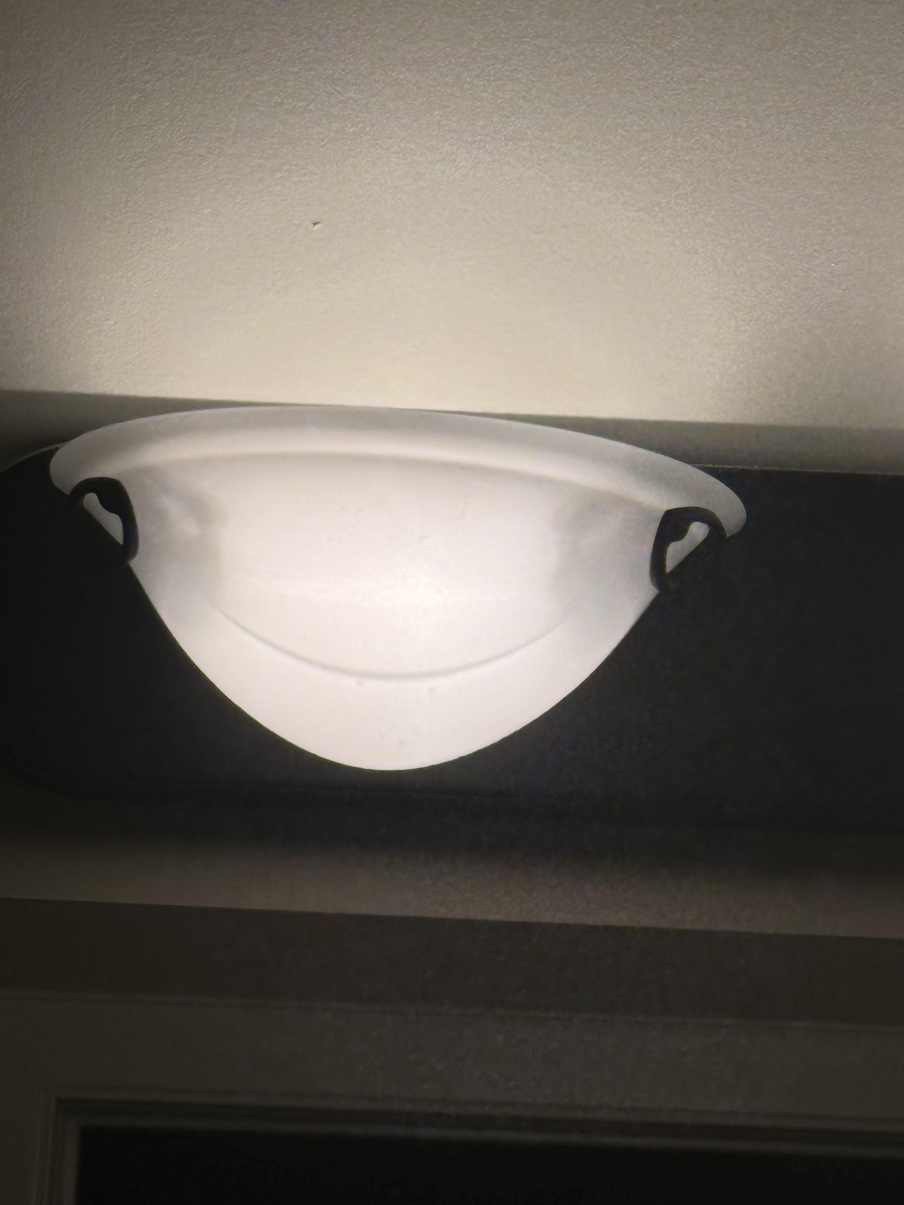 How can I find replacement glass for this light | Scrolller