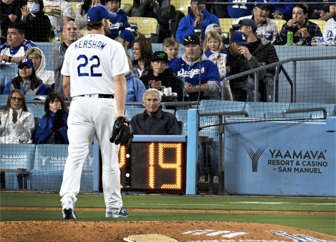 2 GOATs, 1 Photo | Scrolller