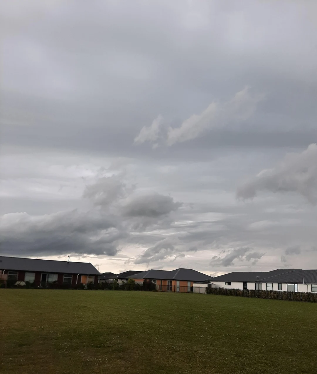 Thunder storm rolling in | Scrolller