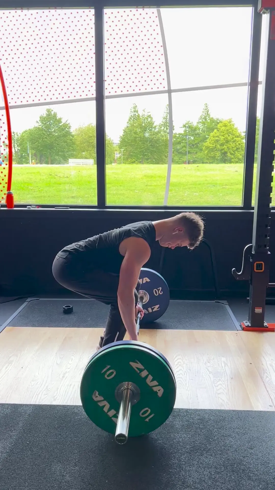 Deadlift form check | Scrolller
