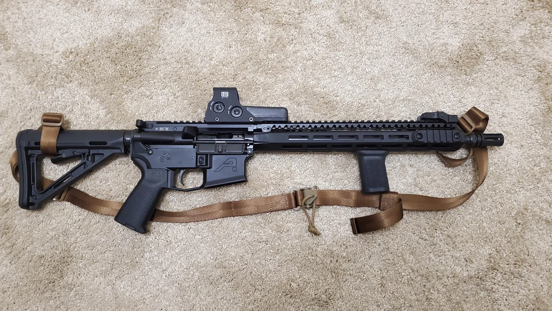 my first rifle is also my first build. im happy with it | Scrolller