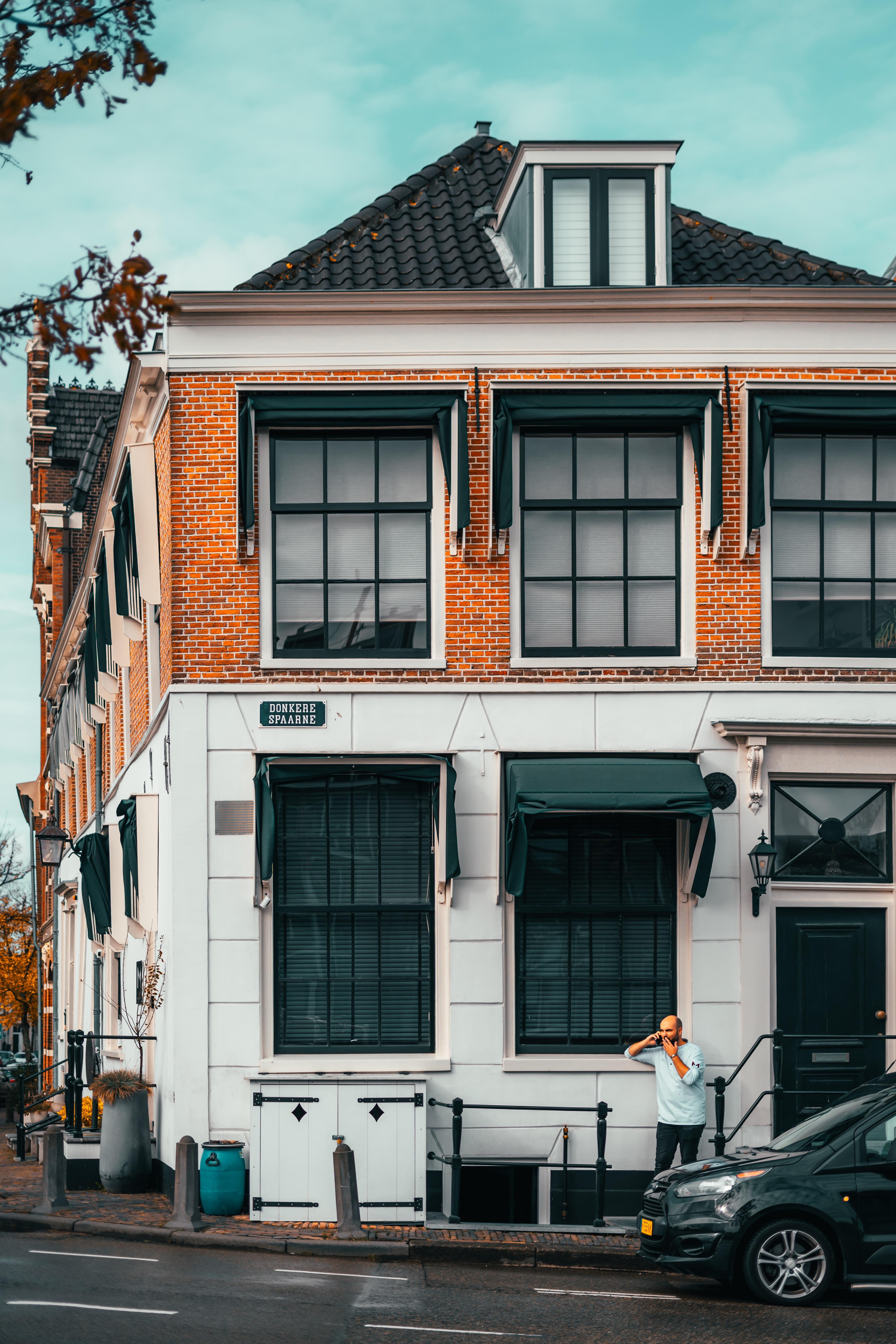 Street corner in Haarlem, NL (OC) | Scrolller