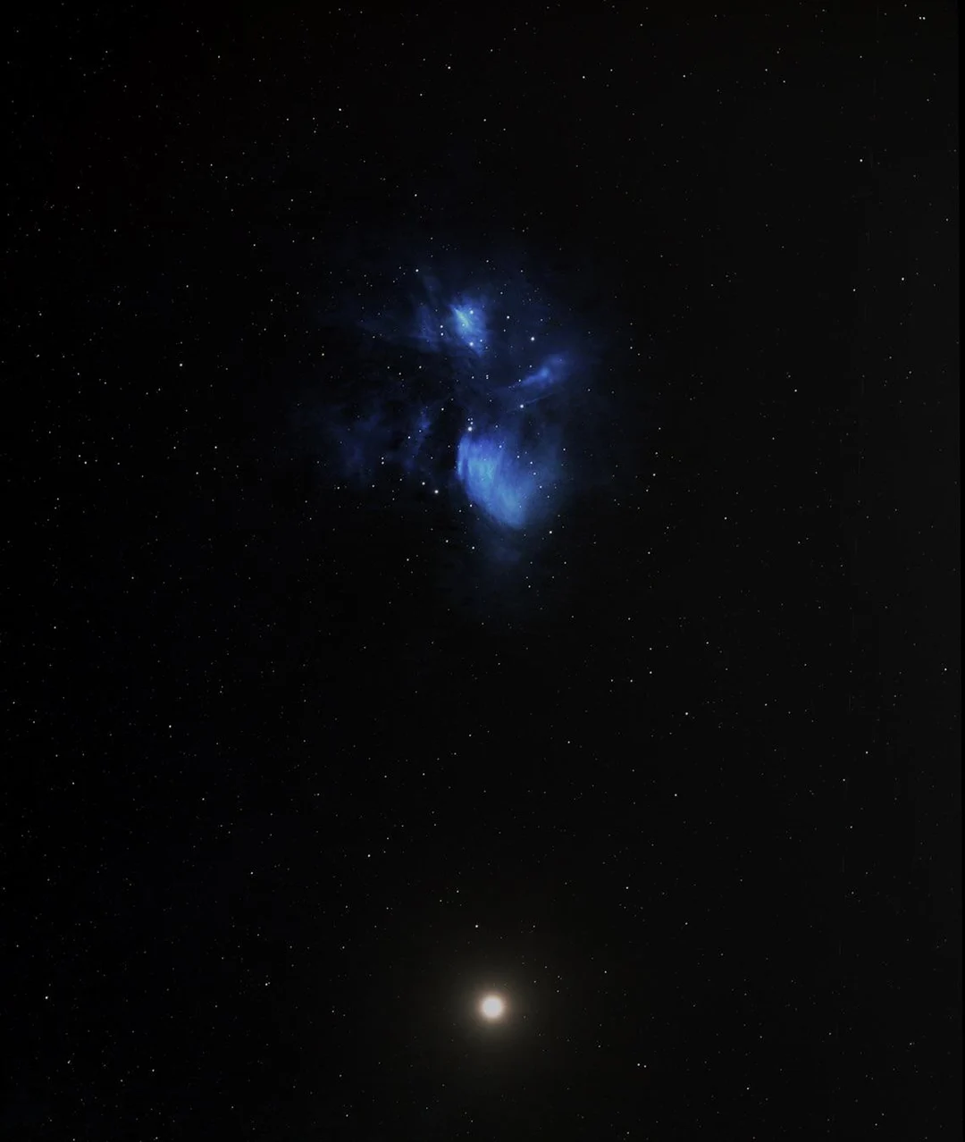 Venus and Pleiades | Scrolller