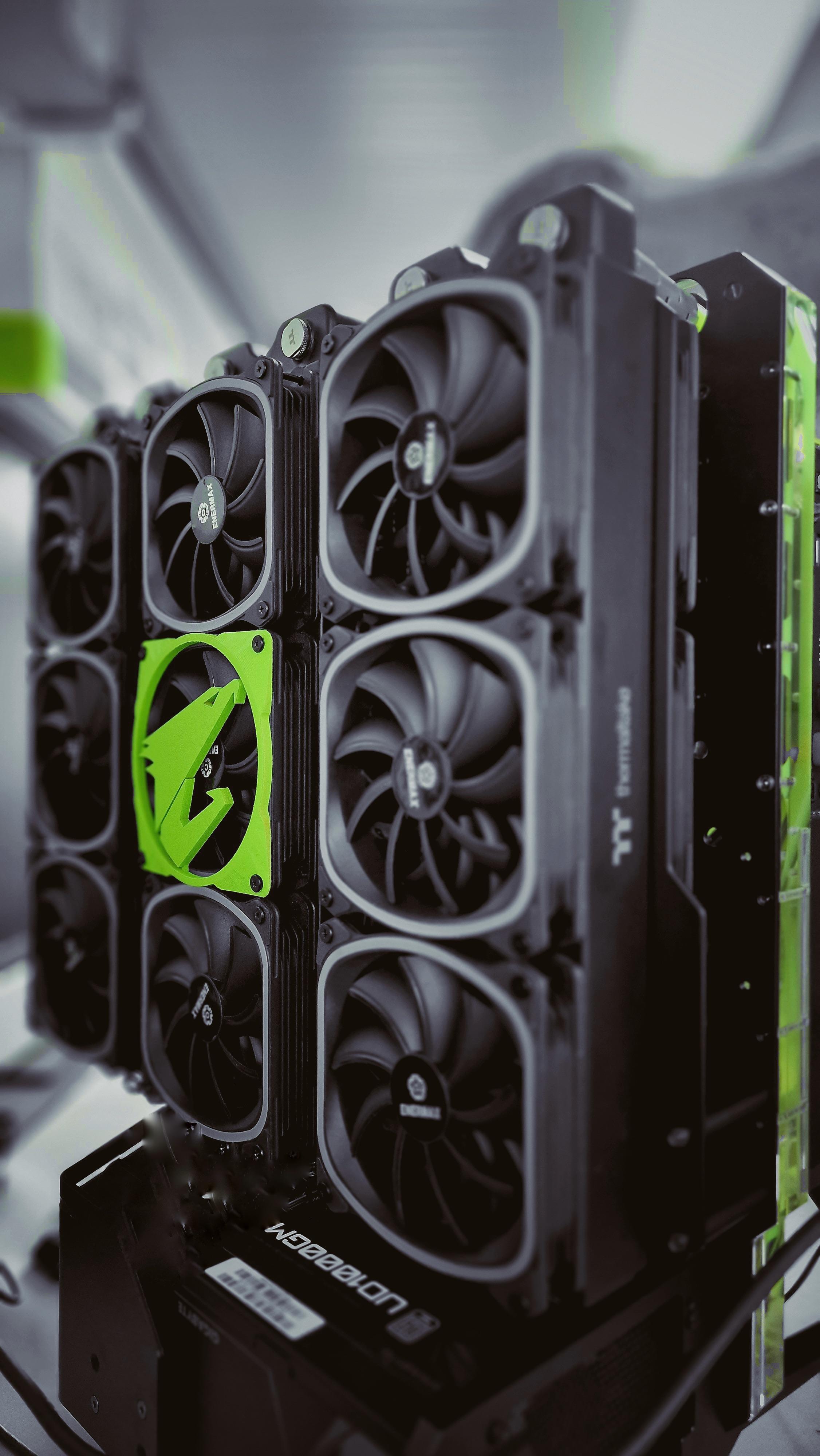 My new main rig completed! So happy with the result! Featured in Aorus booth last weekend at a ...