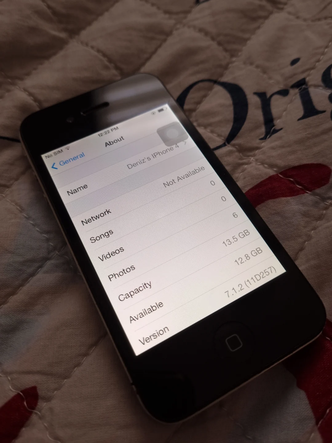 Do you have a solution suggestion that will save this iPhone 4 from becoming e-waste? | Scrolller