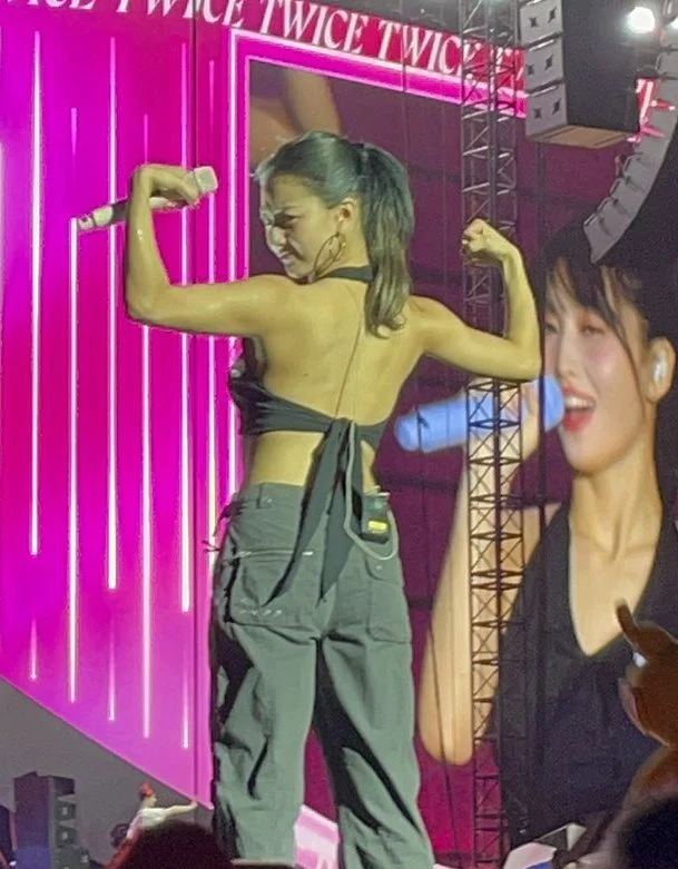 Powerful Jihyo | Scrolller