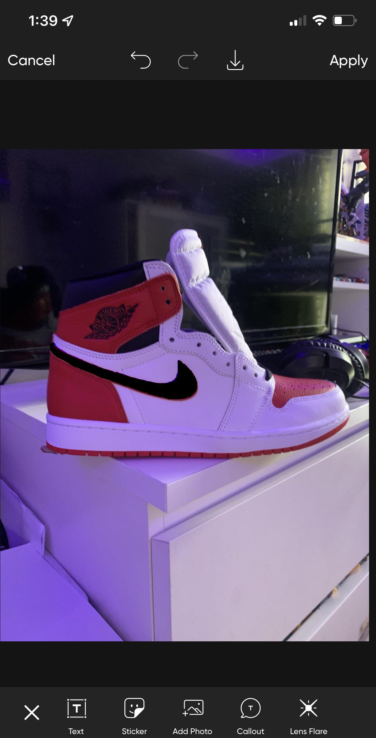 Just sharing these edited AJ1 heritage. Looks better with black swoosh! Will paint mine 💯 ...