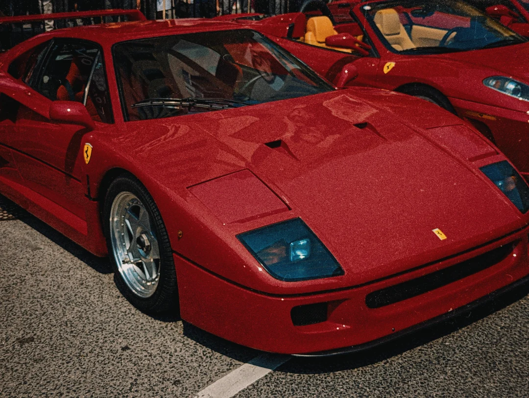 Ferrari F40 [4080 X 3072] | Scrolller
