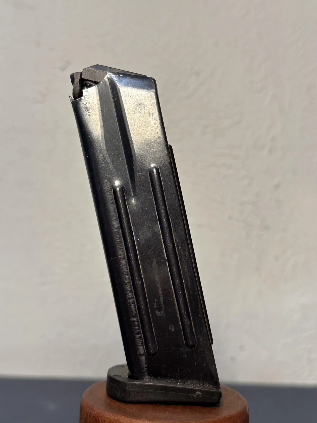 Magazine ID | Scrolller