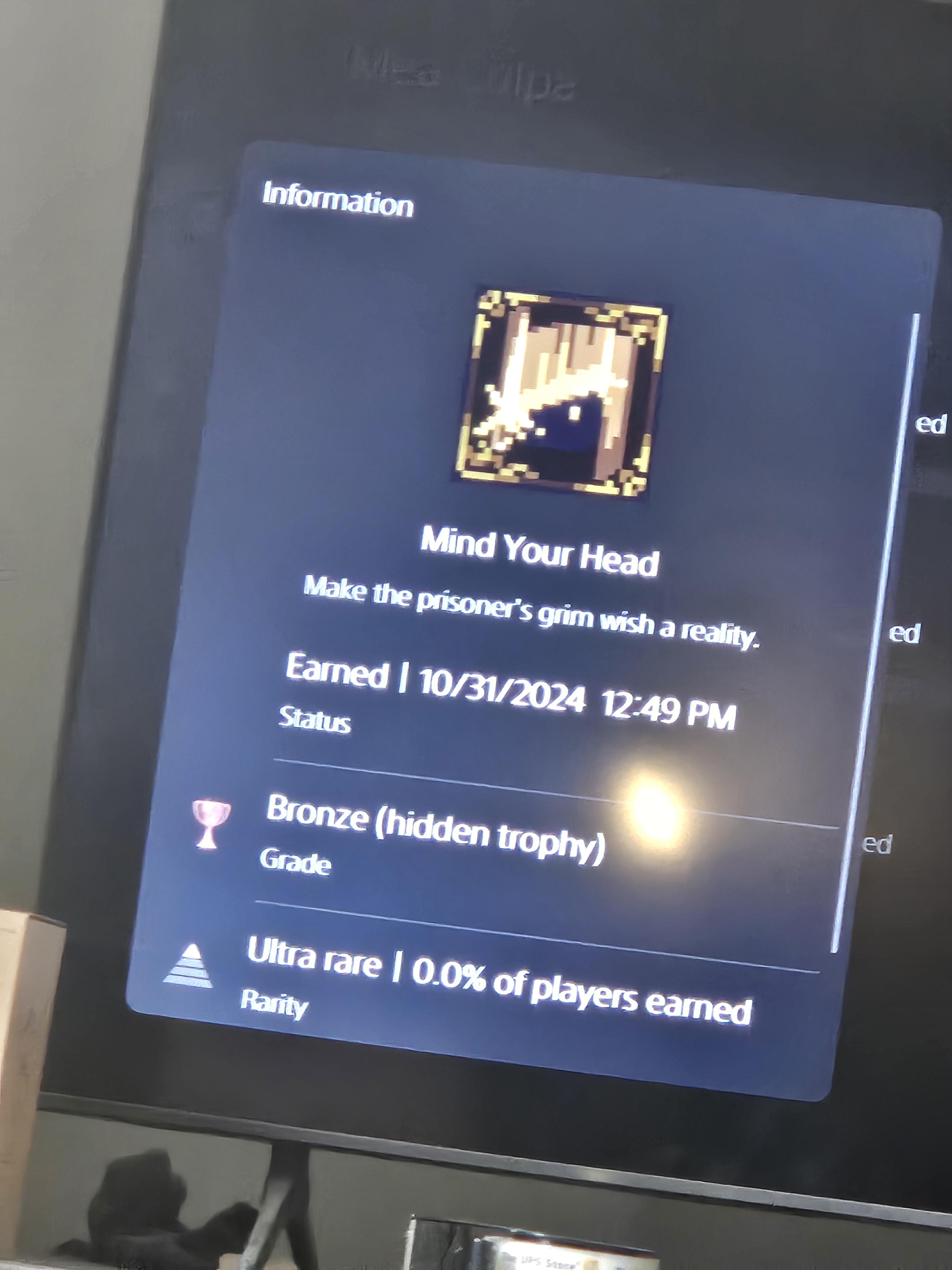 I was the first person in the world to get this trophy! | Scrolller