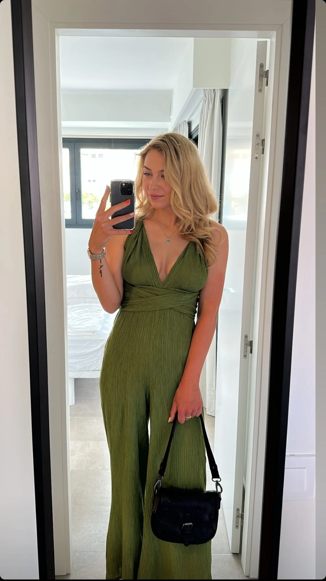 Joy Beune | Scrolller