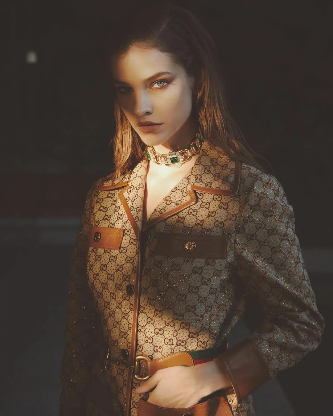 stunning lady | Scrolller