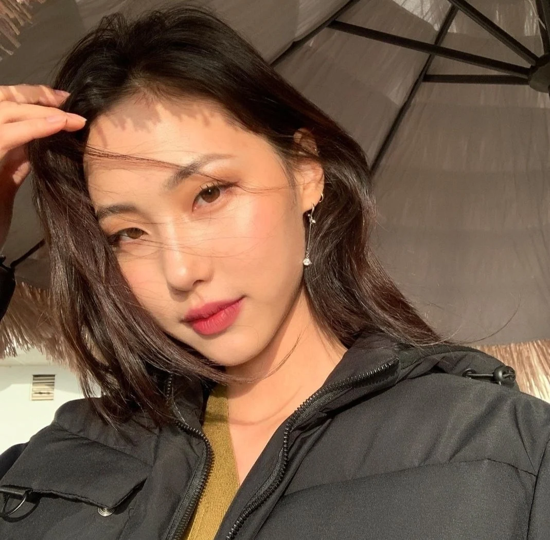 Jessica Lee Seul | Scrolller