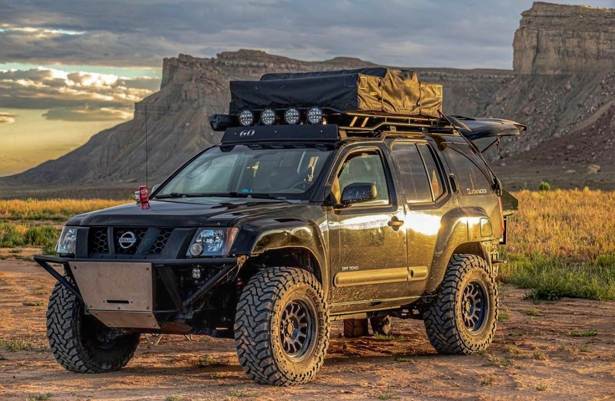 New Winch-ready Prerunner front bumper | Scrolller