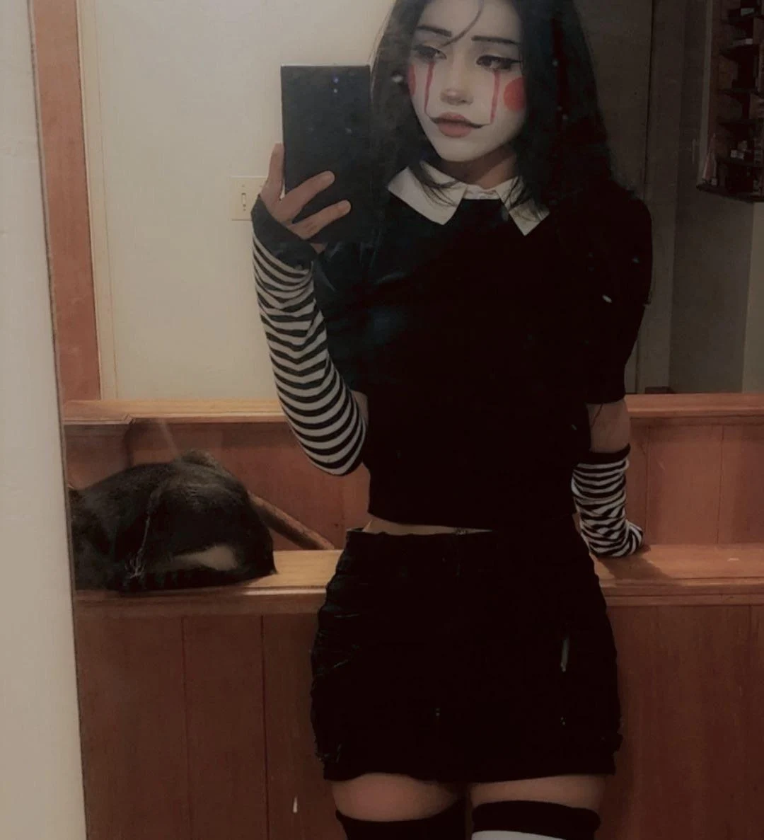 my fnaf puppet cosplay! | Scrolller