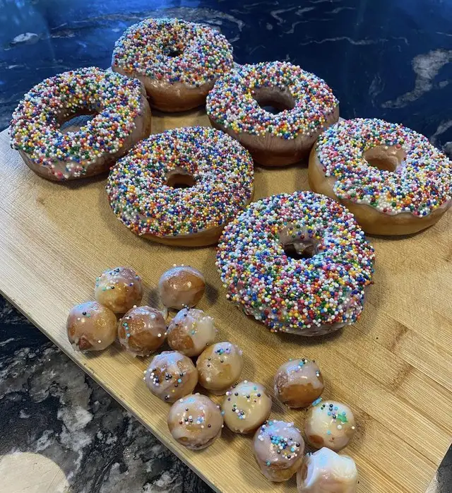 Made some vanilla dip donuts | Scrolller