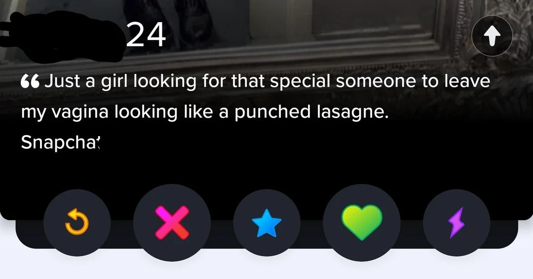 Love a romantic girl | Scrolller