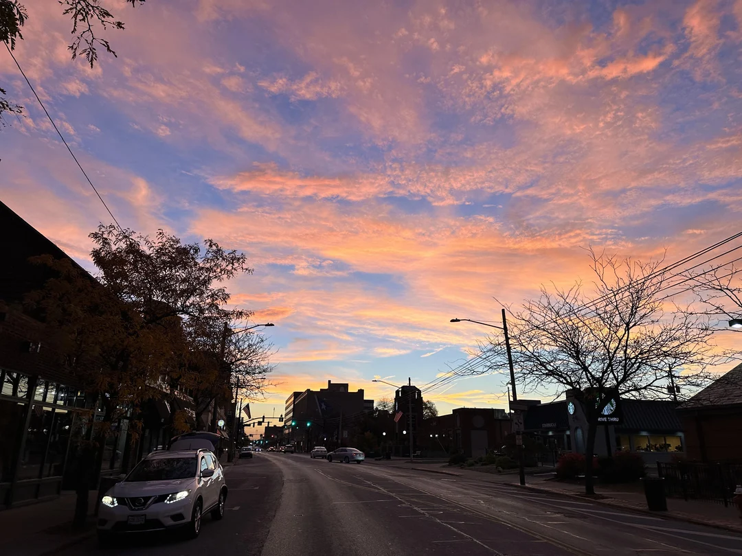 Lakewood Ohio Sunrise | Scrolller