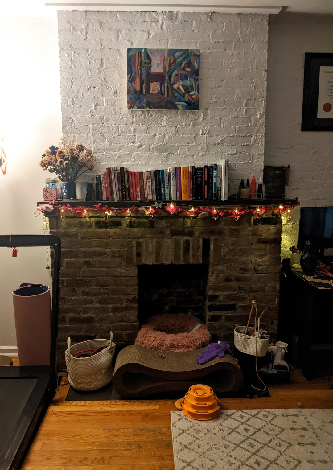 My cozy little living room in my first big girl apartment. I just love it here. | Scrolller