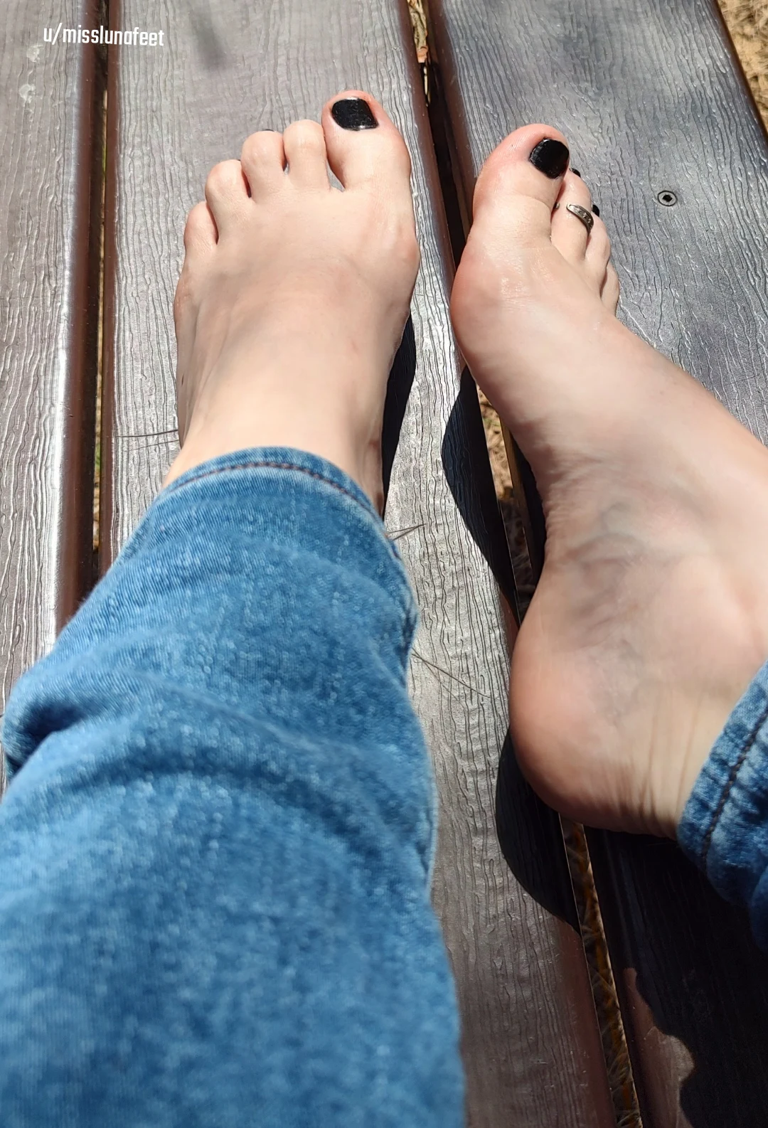 Nice weather with natural arch | Scrolller