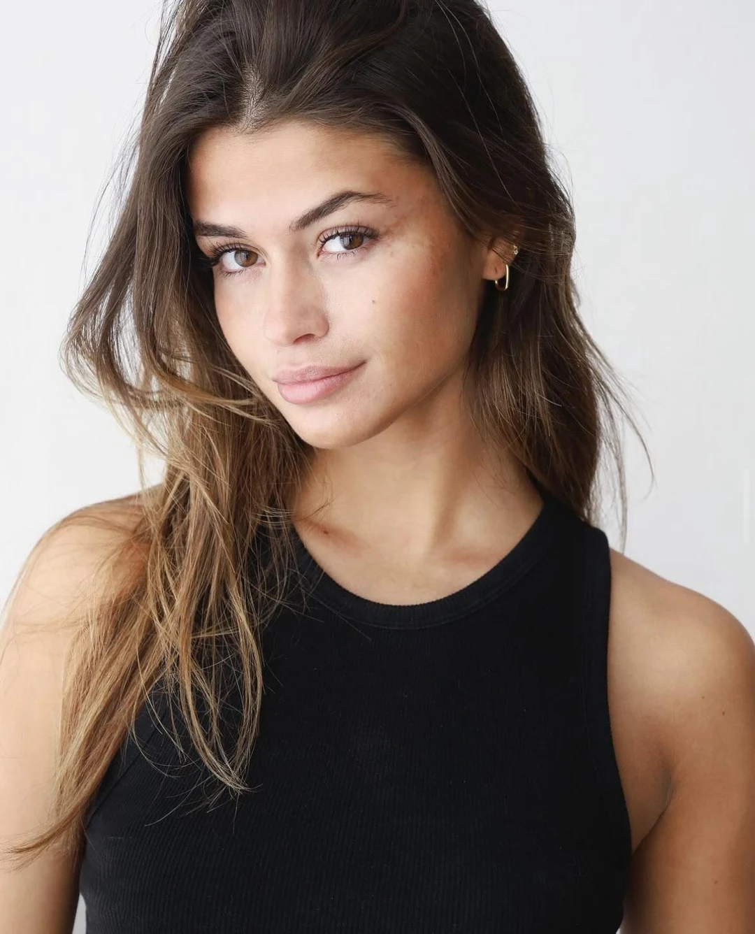 Luisa Oliveira | Scrolller