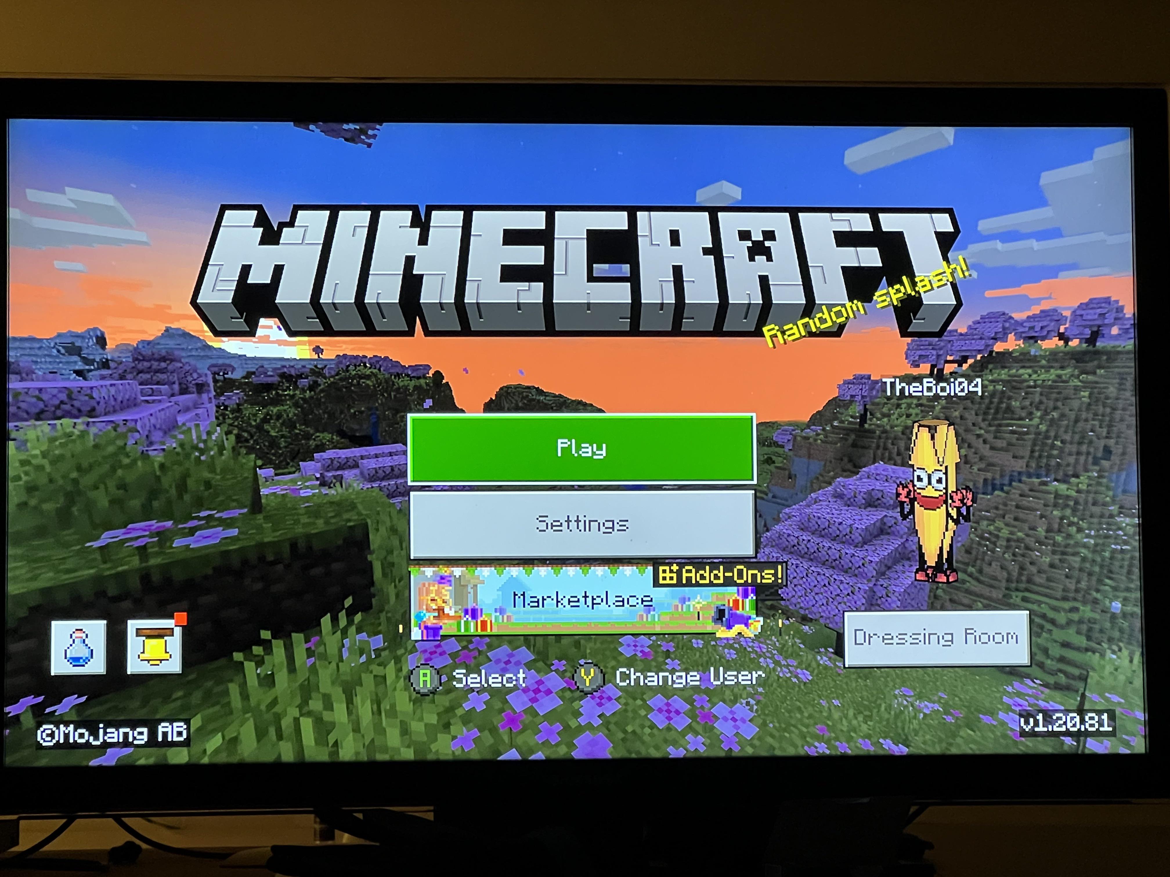 Minecraft Bedrock is stuck on menu screen | Scrolller