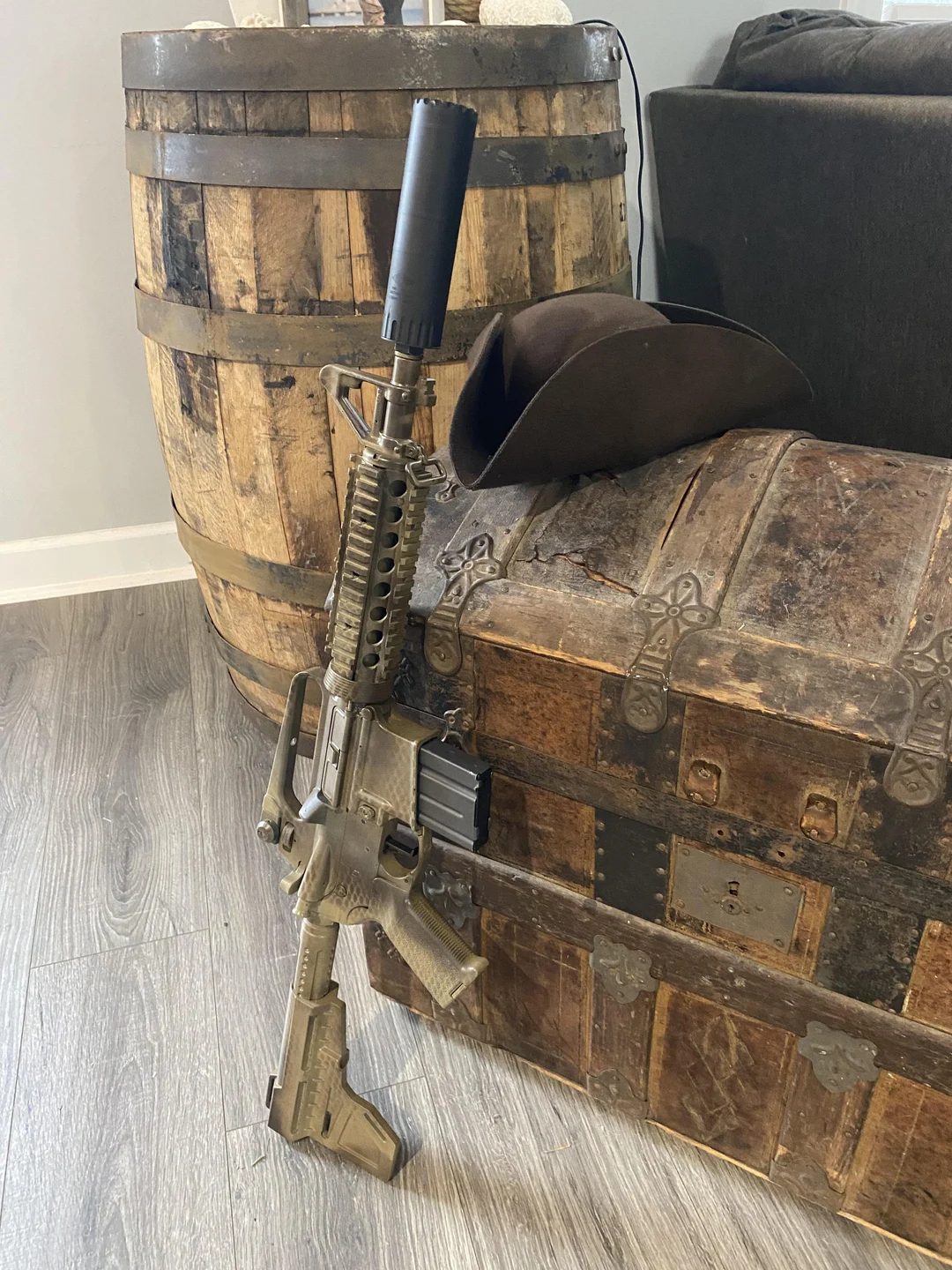 Tally Ho | Scrolller