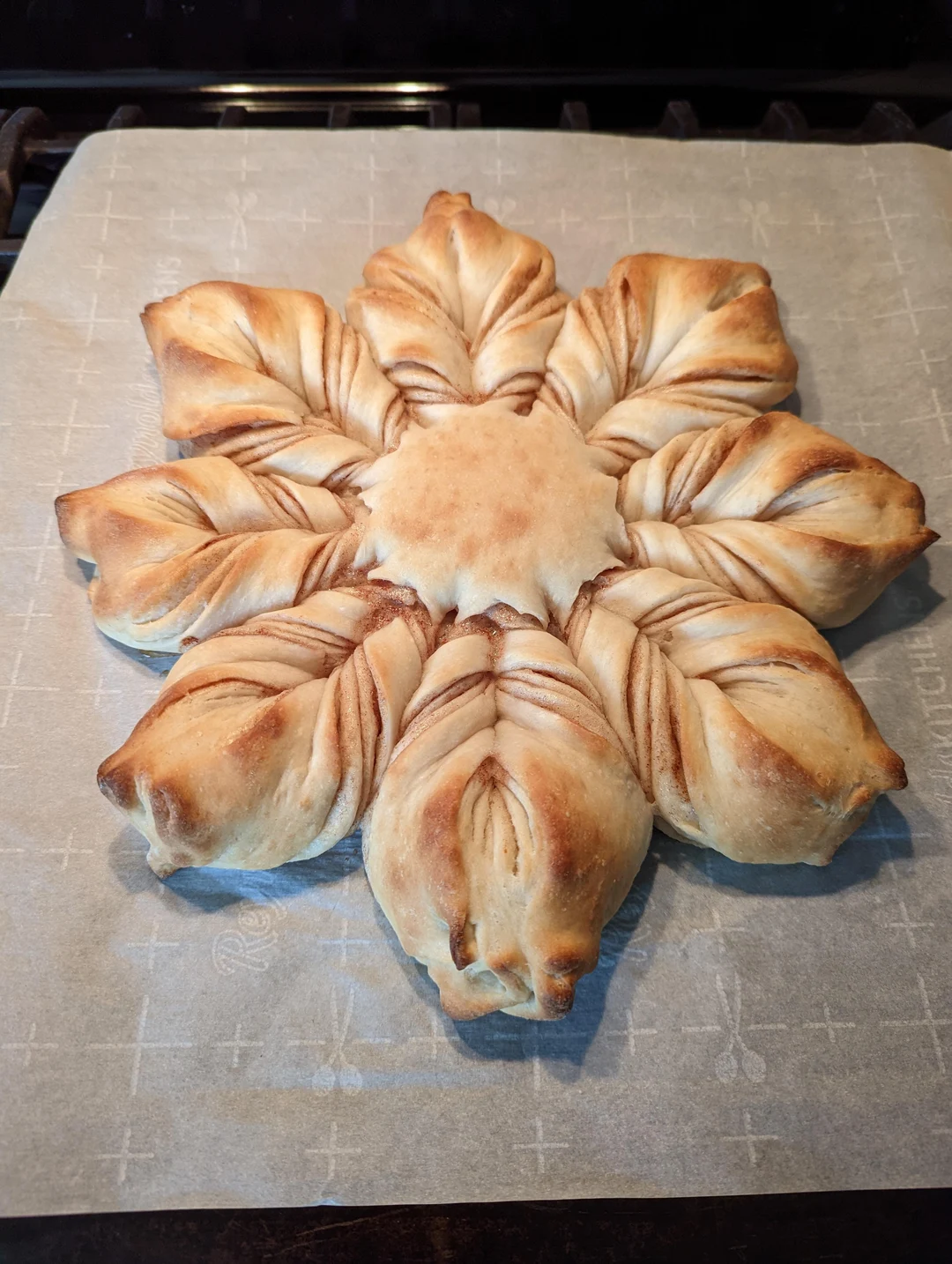 Star bread | Scrolller